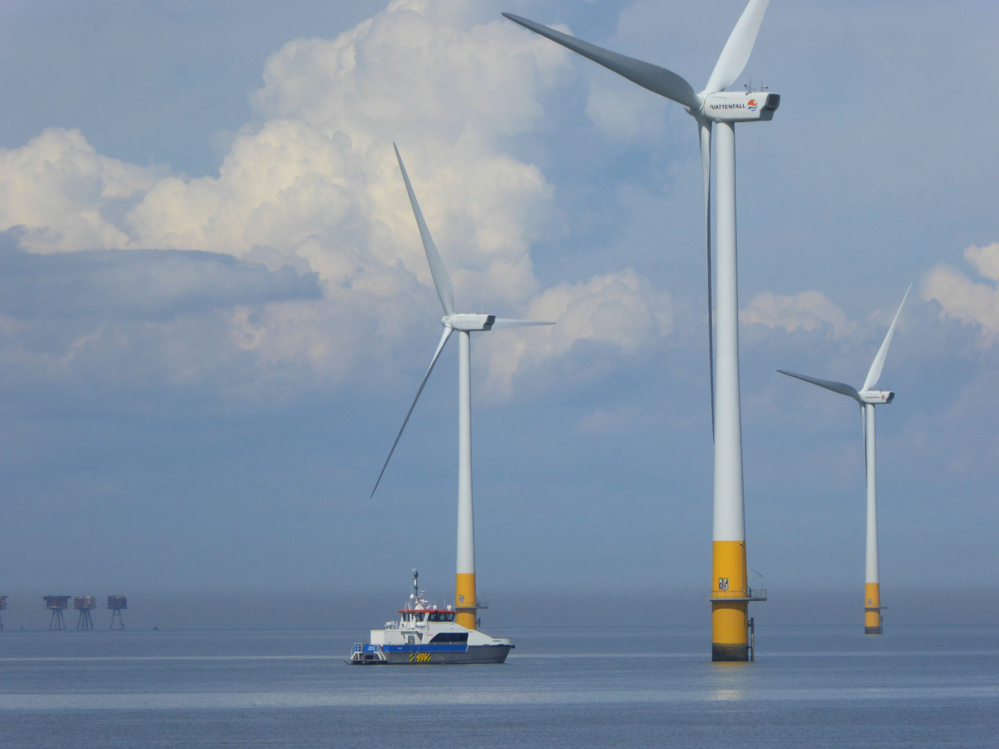 Offshore Cable Lay Support, Termination & Testing | Services | CWind